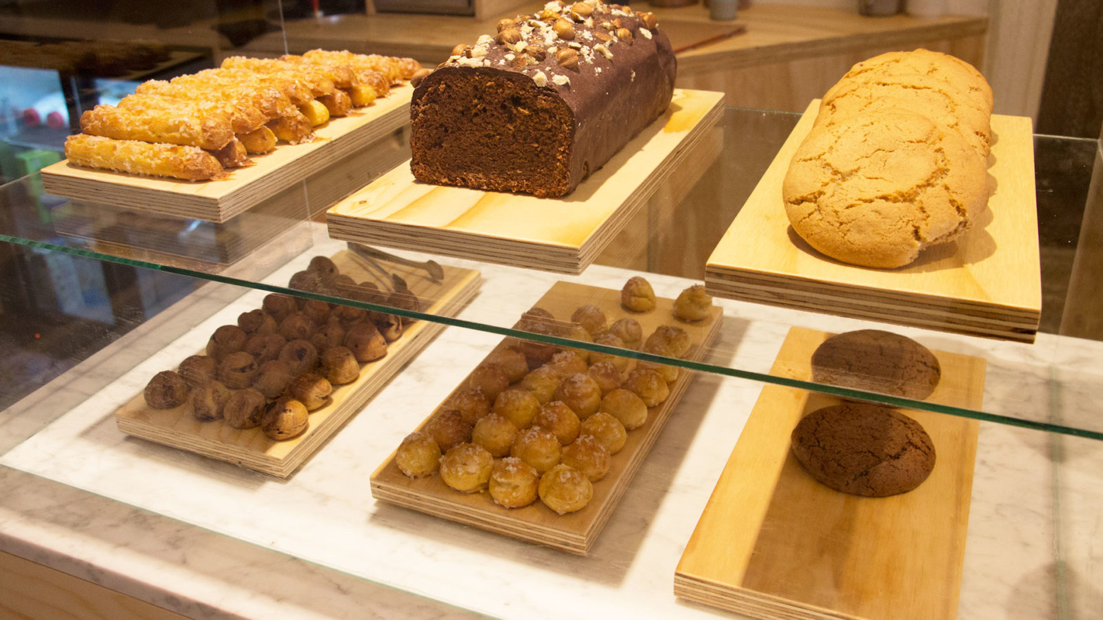 Mike&Becky - Brussels is yours